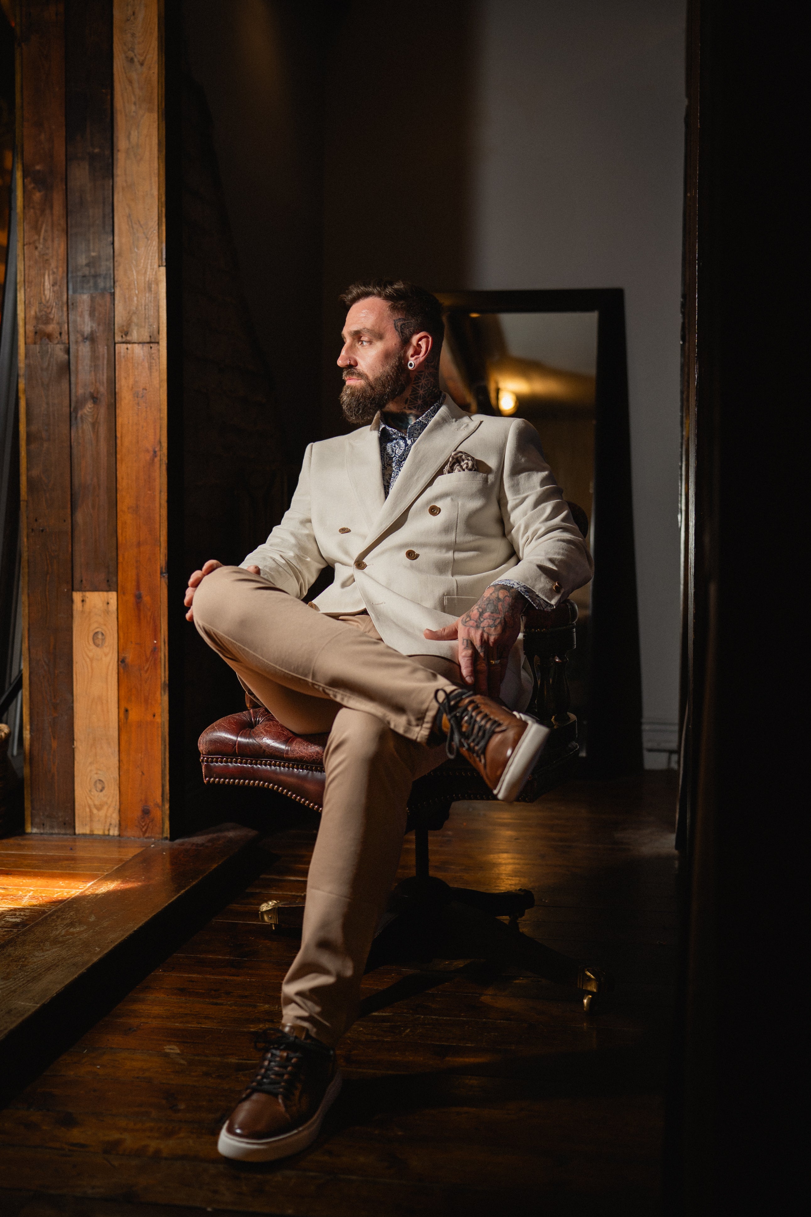 Stone Linen Smart Casual Look – Master Debonair